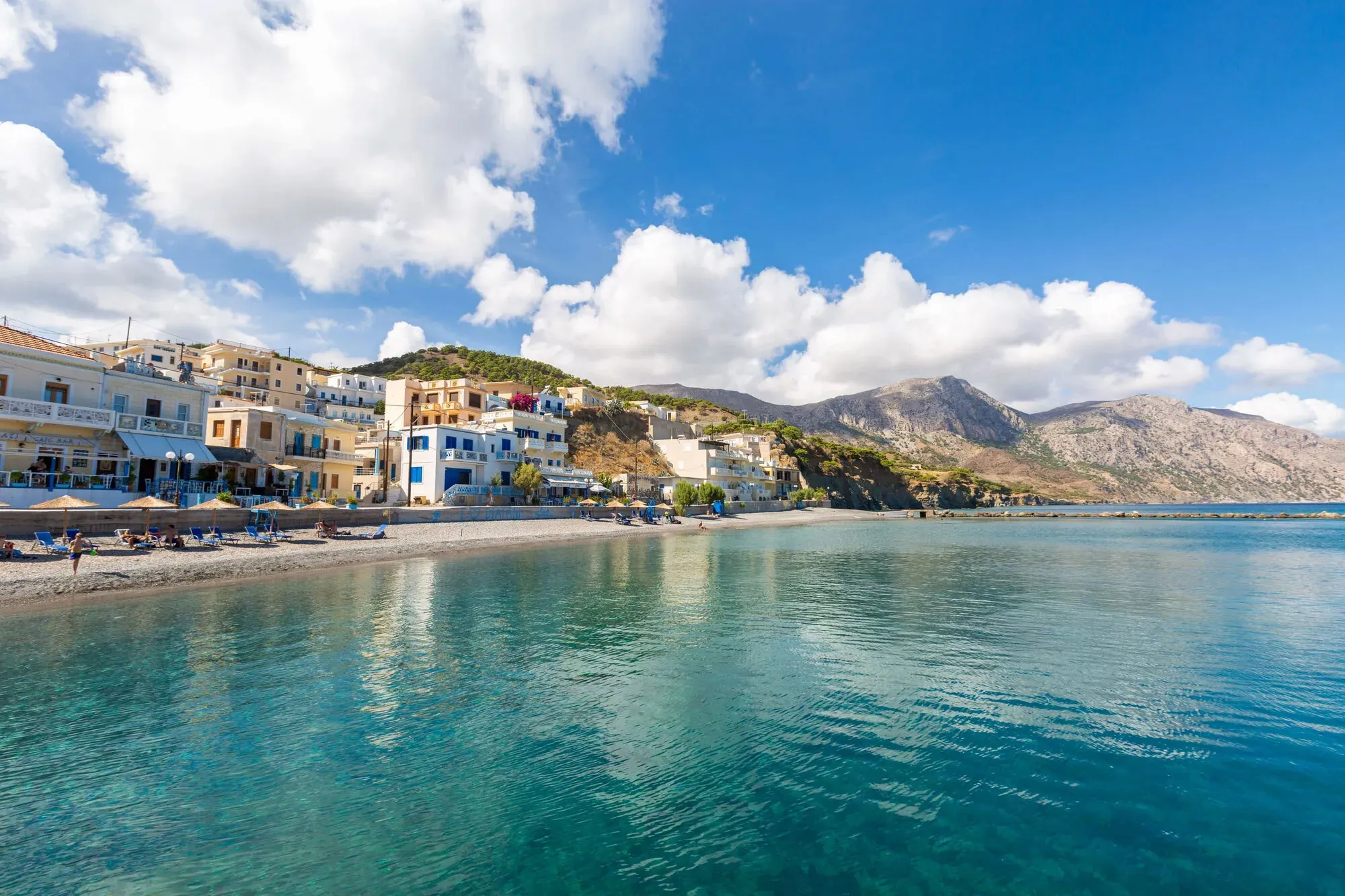 Your guide to buying property in Greece - RE/MAX Europe